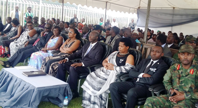 RIGHT HONORABLE PRIME MINISTER HAS JOINED MURAMBI INHABITANTS TO ...